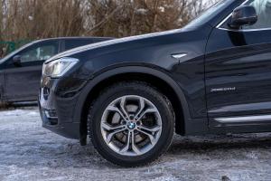 Black BMW X3 2017 in Vilnius, with an engine capacity of 2.00 L and mileage of 270 thousand km for 14500 €, photo 6 on AUTOMOTO.COM.LV
