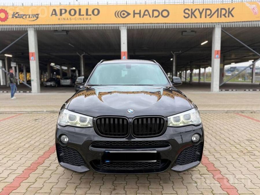 Black BMW X3 2017 in Vilnius, with an engine capacity of 2.00 L and mileage of 241 thousand km for 15000 €, photo 4 on AUTOMOTO.COM.LV