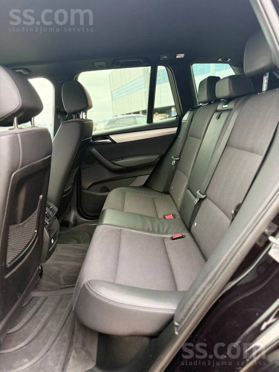Black BMW X3 2017 in Vilnius, with an engine capacity of 2.00 L and mileage of 241 thousand km for 15000 €, photo 11 on AUTOMOTO.COM.LV