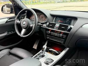 Black BMW X3 2017 in Vilnius, with an engine capacity of 2.00 L and mileage of 241 thousand km for 15000 €, photo 12 on AUTOMOTO.COM.LV