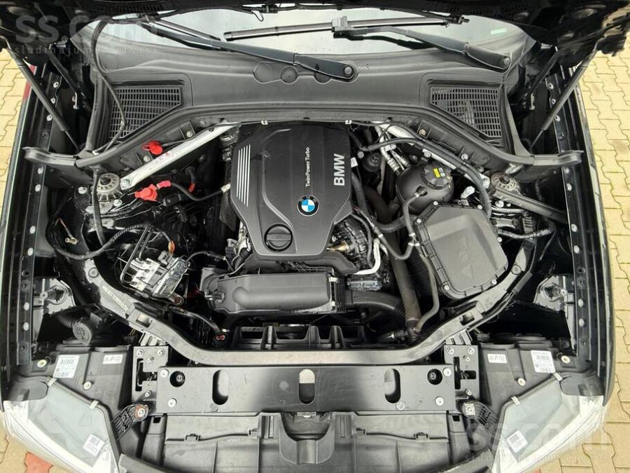 Black BMW X3 2017 in Vilnius, with an engine capacity of 2.00 L and mileage of 241 thousand km for 15000 €, photo 18 on AUTOMOTO.COM.LV