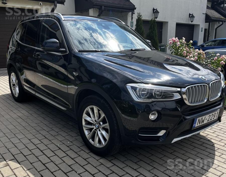 Black BMW X3 2017 in Riga, with an engine capacity of 3.00 L and mileage of 226 thousand km for 17200 €, photo 5 on AUTOMOTO.COM.LV