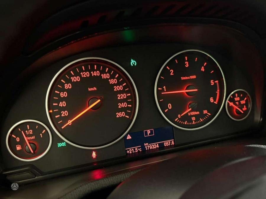 Melns BMW X3 2017 Marijampole, ar dzinēja tilpumu 2.00 L un nobraukumu 179 tūkst. km par 16850 €, foto 4 vietnē AUTOMOTO.COM.LV