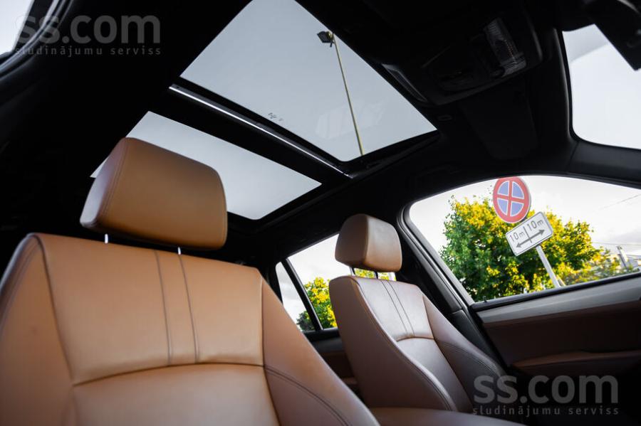 Black BMW X3 2017 in Riga, with an engine capacity of 3.00 L and mileage of 0 thousand km for 16900 €, photo 12 on AUTOMOTO.COM.LV
