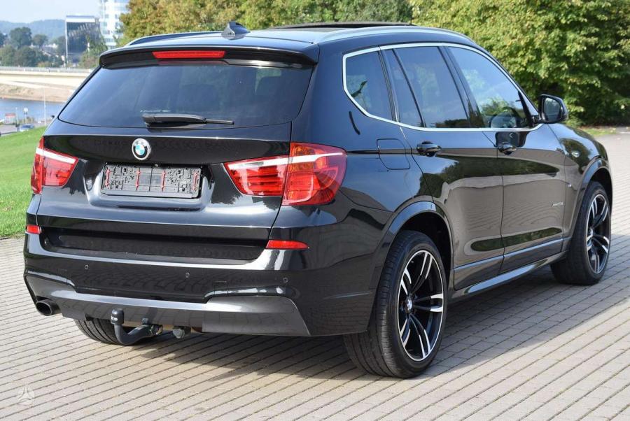 Black BMW X3 2017 in Vilnius, with an engine capacity of 2.00 L and mileage of 269 thousand km for 16500 €, photo 3 on AUTOMOTO.COM.LV
