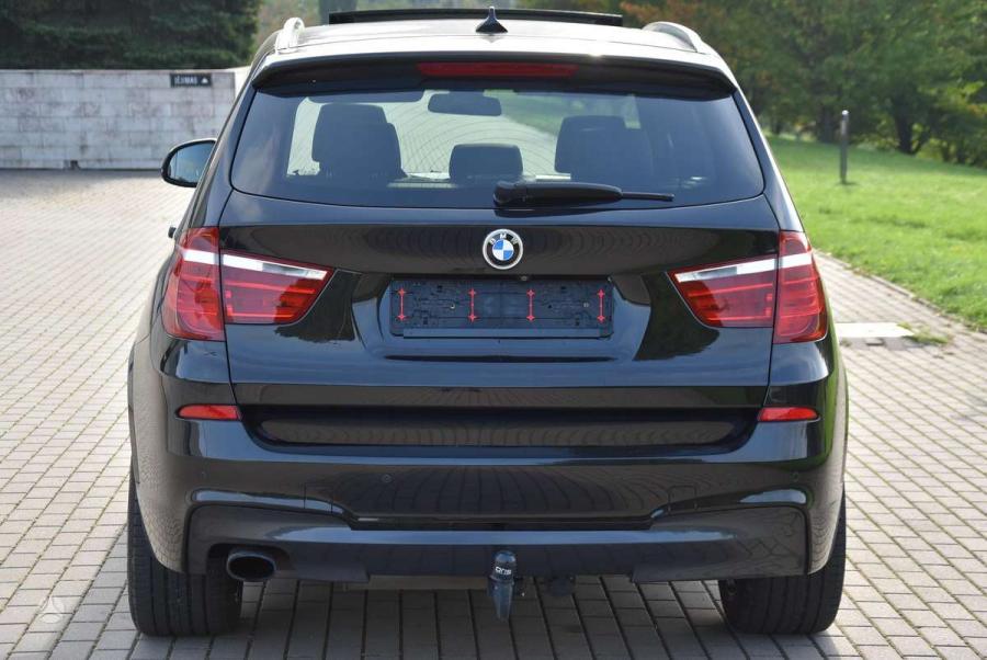 Black BMW X3 2017 in Vilnius, with an engine capacity of 2.00 L and mileage of 269 thousand km for 16500 €, photo 4 on AUTOMOTO.COM.LV