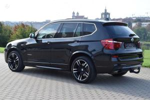Black BMW X3 2017 in Vilnius, with an engine capacity of 2.00 L and mileage of 269 thousand km for 16500 €, photo 7 on AUTOMOTO.COM.LV