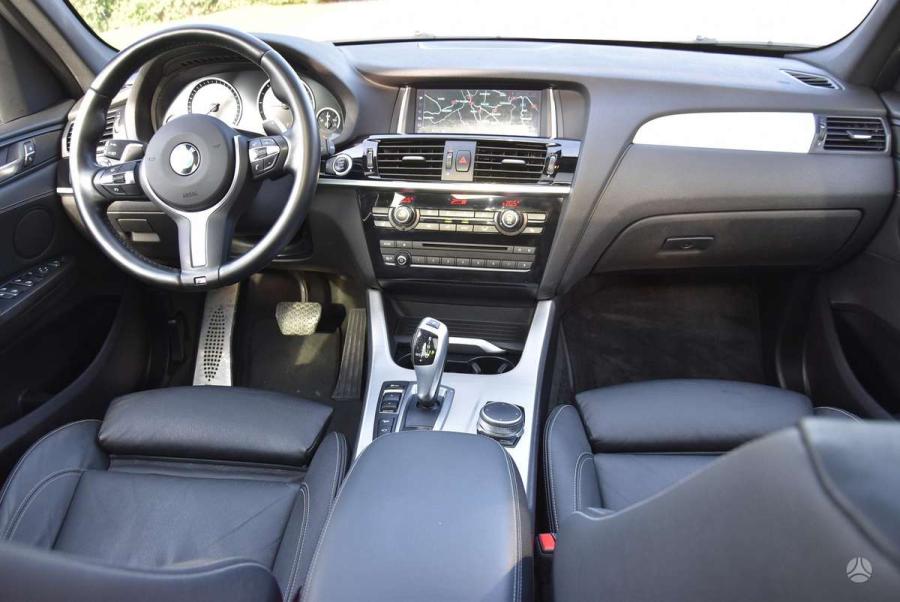 Black BMW X3 2017 in Vilnius, with an engine capacity of 2.00 L and mileage of 269 thousand km for 16500 €, photo 12 on AUTOMOTO.COM.LV