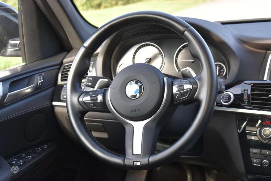 Black BMW X3 2017 in Vilnius, with an engine capacity of 2.00 L and mileage of 269 thousand km for 16500 €, photo 15 on AUTOMOTO.COM.LV