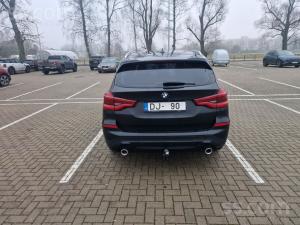 Black BMW X3 2018 in Riga, with an engine capacity of 2.00 L and mileage of 159 thousand km for 22490 €, photo 6 on AUTOMOTO.COM.LV