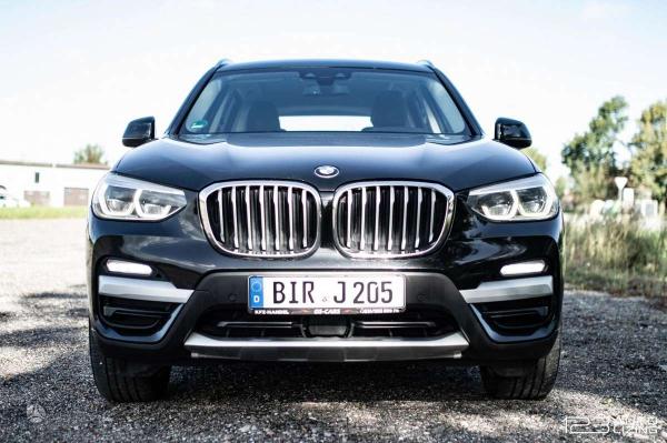 Melns BMW X3 2018 Kretinga, ar dzinēja tilpumu 3.00 L un nobraukumu 305 tūkst. km par 21999 €, foto 3 vietnē AUTOMOTO.COM.LV