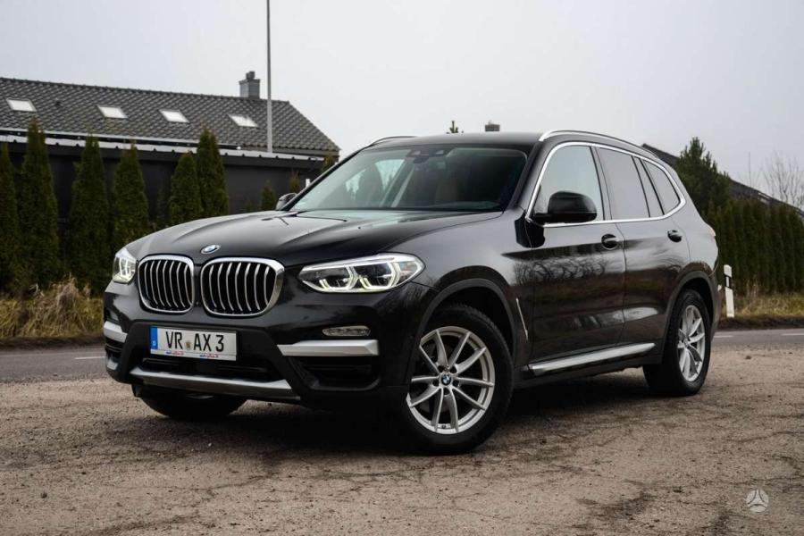 Black BMW X3 2018 in Elektrenai, with an engine capacity of 2.00 L and mileage of 128 thousand km for 26800 €, photo 3 on AUTOMOTO.COM.LV