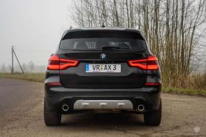 Black BMW X3 2018 in Elektrenai, with an engine capacity of 2.00 L and mileage of 128 thousand km for 26800 €, photo 6 on AUTOMOTO.COM.LV