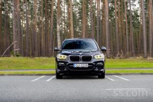 Melns BMW X3 2018 Rīga, ar dzinēja tilpumu 3.00 L un nobraukumu 273 tūkst. km par 24990 €, foto 3 vietnē AUTOMOTO.COM.LV