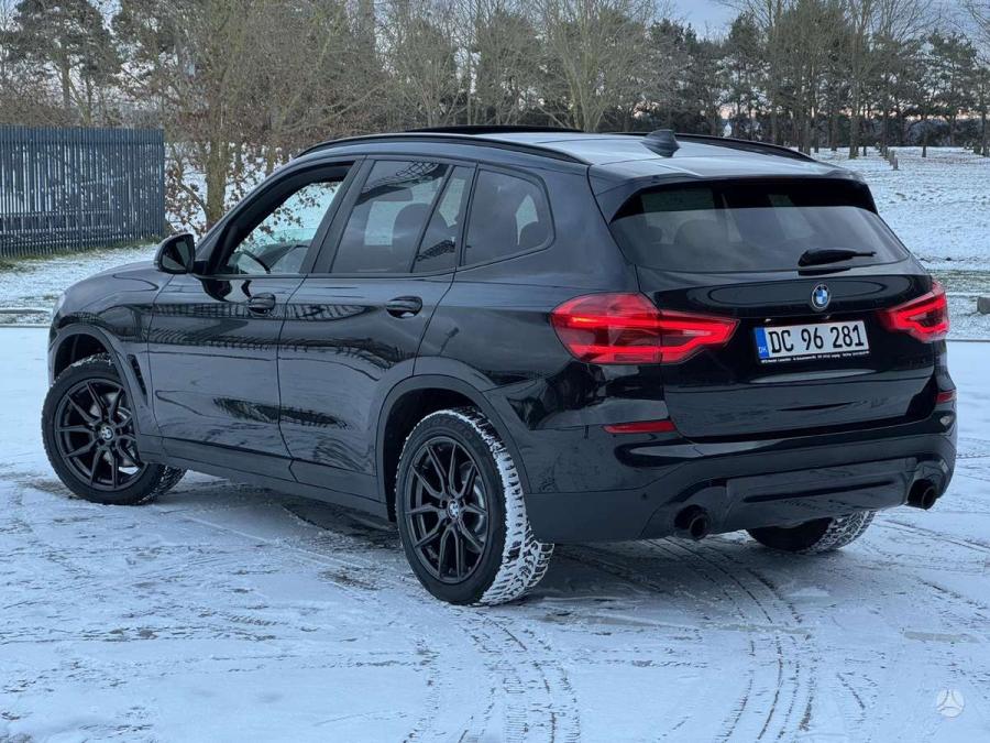 Black BMW X3 2018 in Jonava, with an engine capacity of 2.00 L and mileage of 287 thousand km for 21500 €, photo 6 on AUTOMOTO.COM.LV