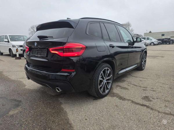 Black BMW X3 2018 in Marijampole, with an engine capacity of 2.00 L and mileage of 284 thousand km for 20999 €, photo 8 on AUTOMOTO.COM.LV