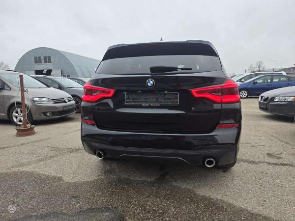 Black BMW X3 2018 in Marijampole, with an engine capacity of 2.00 L and mileage of 284 thousand km for 20999 €, photo 10 on AUTOMOTO.COM.LV