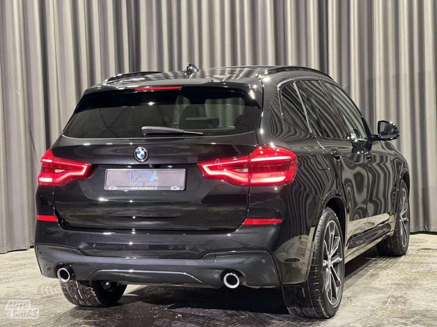Black BMW X3 2018 in Marijampole, with an engine capacity of 3.00 L and mileage of 227 thousand km for 27250 €, photo 11 on AUTOMOTO.COM.LV
