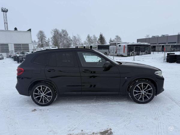 Melns BMW X3 2018 Marijampole, ar dzinēja tilpumu 2.99 L un nobraukumu 260 tūkst. km par 22900 €, foto 7 vietnē AUTOMOTO.COM.LV