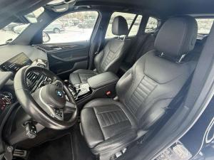 Black BMW X3 2018 in Marijampole, with an engine capacity of 2.99 L and mileage of 260 thousand km for 22900 €, photo 13 on AUTOMOTO.COM.LV
