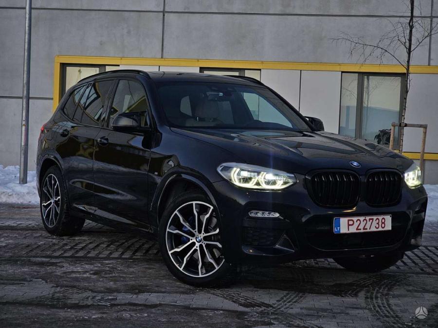 Black BMW X3 2018 in Klaipeda, with an engine capacity of 2.99 L and mileage of 160 thousand km for 28500 €, photo 1 on AUTOMOTO.COM.LV
