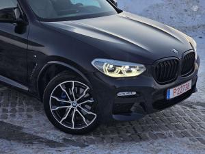 Black BMW X3 2018 in Klaipeda, with an engine capacity of 2.99 L and mileage of 160 thousand km for 28500 €, photo 6 on AUTOMOTO.COM.LV