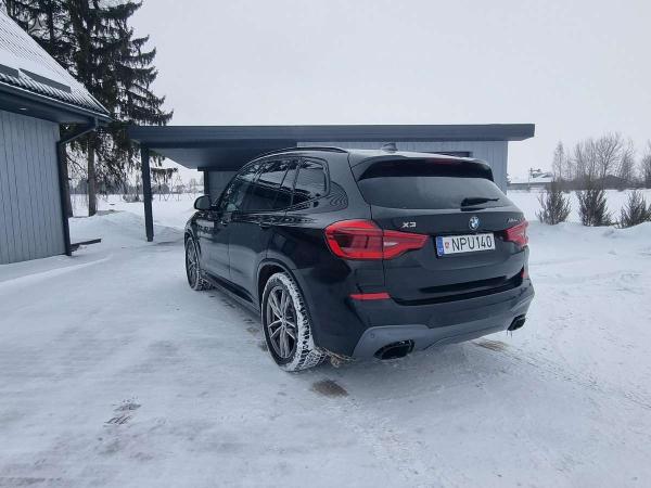 Melns BMW X3 2018 Ariogala, ar dzinēja tilpumu 3.00 L un nobraukumu 185 tūkst. km par 23500 €, foto 2 vietnē AUTOMOTO.COM.LV