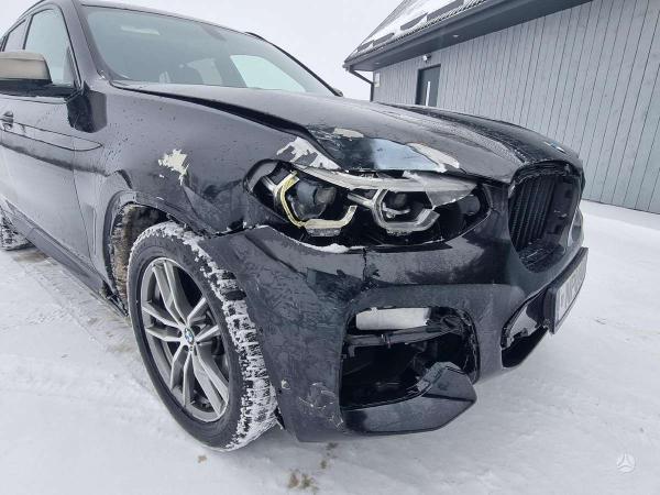 Melns BMW X3 2018 Ariogala, ar dzinēja tilpumu 3.00 L un nobraukumu 185 tūkst. km par 23500 €, foto 9 vietnē AUTOMOTO.COM.LV