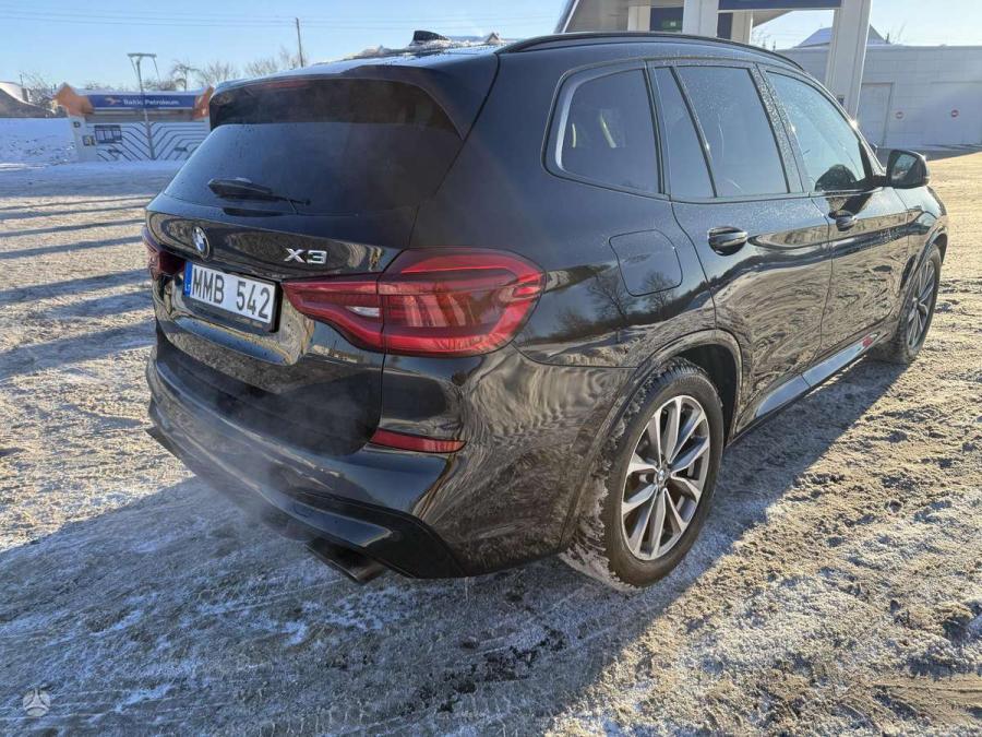 Melns BMW X3 2018 Viļņa, ar dzinēja tilpumu 2.00 L un nobraukumu 116 tūkst. km par 26000 €, foto 3 vietnē AUTOMOTO.COM.LV