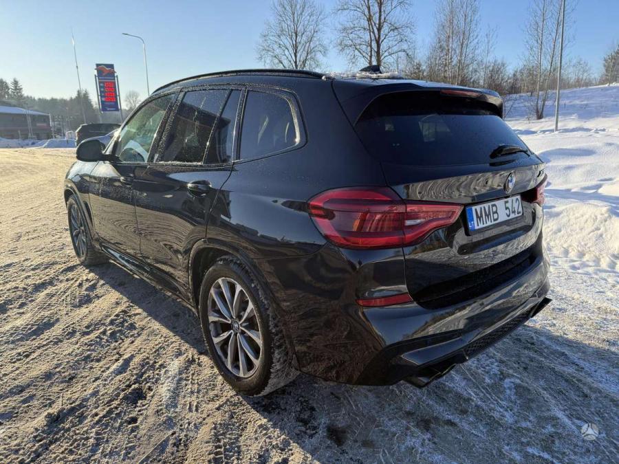 Melns BMW X3 2018 Viļņa, ar dzinēja tilpumu 2.00 L un nobraukumu 116 tūkst. km par 26000 €, foto 5 vietnē AUTOMOTO.COM.LV
