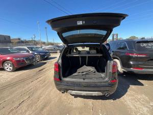 Black BMW X3 2018 in Kaunas, with an engine capacity of 2.00 L and mileage of 190 thousand km for 13800 €, photo 7 on AUTOMOTO.COM.LV