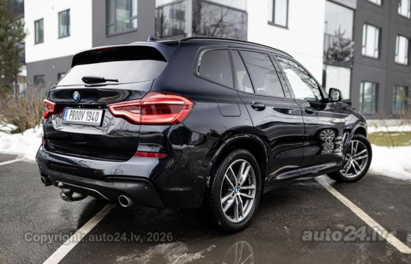 Melns BMW X3 2018 Tallina, ar dzinēja tilpumu 3.00 L un nobraukumu 199 tūkst. km par 26900 €, foto 7 vietnē AUTOMOTO.COM.LV