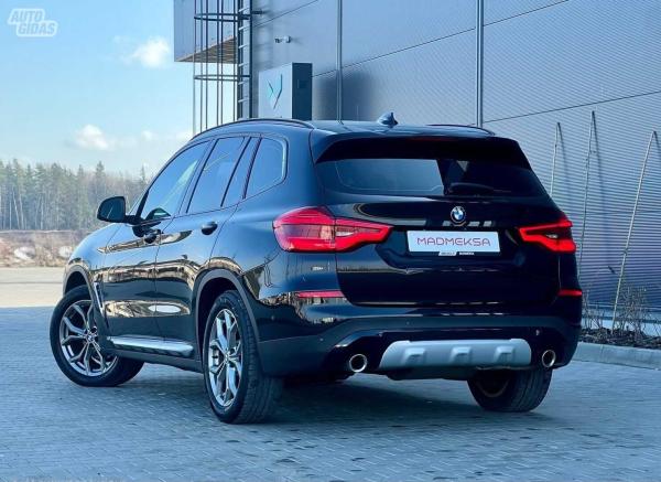 Melns BMW X3 2018 Viļņa, ar dzinēja tilpumu 2.00 L un nobraukumu 214 tūkst. km par 22490 €, foto 2 vietnē AUTOMOTO.COM.LV