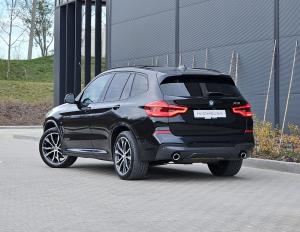 Black BMW X3 2018 in Vilnius, with an engine capacity of 3.00 L and mileage of 243 thousand km for 23250 €, photo 7 on AUTOMOTO.COM.LV