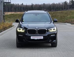 Black BMW X3 2018 in Vilnius, with an engine capacity of 3.00 L and mileage of 243 thousand km for 23250 €, photo 12 on AUTOMOTO.COM.LV