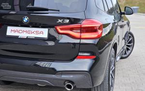 Black BMW X3 2018 in Vilnius, with an engine capacity of 3.00 L and mileage of 243 thousand km for 23250 €, photo 14 on AUTOMOTO.COM.LV