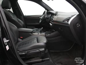 Black BMW X3 2018 in Vilnius, with an engine capacity of 2.00 L and mileage of 186 thousand km for 23999 €, photo 15 on AUTOMOTO.COM.LV