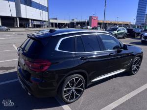 Black BMW X3 2018 in Vilnius, with an engine capacity of 2.00 L and mileage of 106 thousand km for 26000 €, photo 7 on AUTOMOTO.COM.LV
