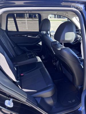 Black BMW X3 2018 in Vilnius, with an engine capacity of 2.00 L and mileage of 106 thousand km for 26000 €, photo 11 on AUTOMOTO.COM.LV