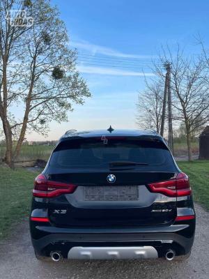 Melns BMW X3 2018 Panevēža, ar dzinēja tilpumu 2.00 L un nobraukumu 182 tūkst. km par 16300 €, foto 6 vietnē AUTOMOTO.COM.LV