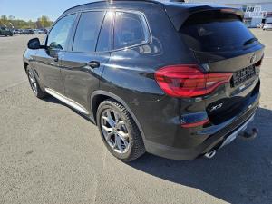 Melns BMW X3 2018 Panevēža, ar dzinēja tilpumu 2.00 L un nobraukumu 182 tūkst. km par 16300 €, foto 17 vietnē AUTOMOTO.COM.LV