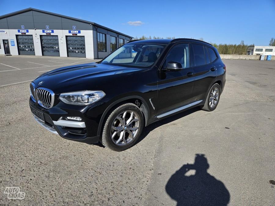 Melns BMW X3 2018 Panevēža, ar dzinēja tilpumu 2.00 L un nobraukumu 182 tūkst. km par 16300 €, foto 20 vietnē AUTOMOTO.COM.LV