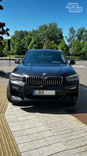 Black BMW X3 2018 in Vilnius, with an engine capacity of 2.00 L and mileage of 168 thousand km for 25500 €, photo 11 on AUTOMOTO.COM.LV