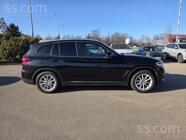 Black BMW X3 2018 in Riga, with an engine capacity of 2.00 L and mileage of 159 thousand km for 22390 €, photo 2 on AUTOMOTO.COM.LV