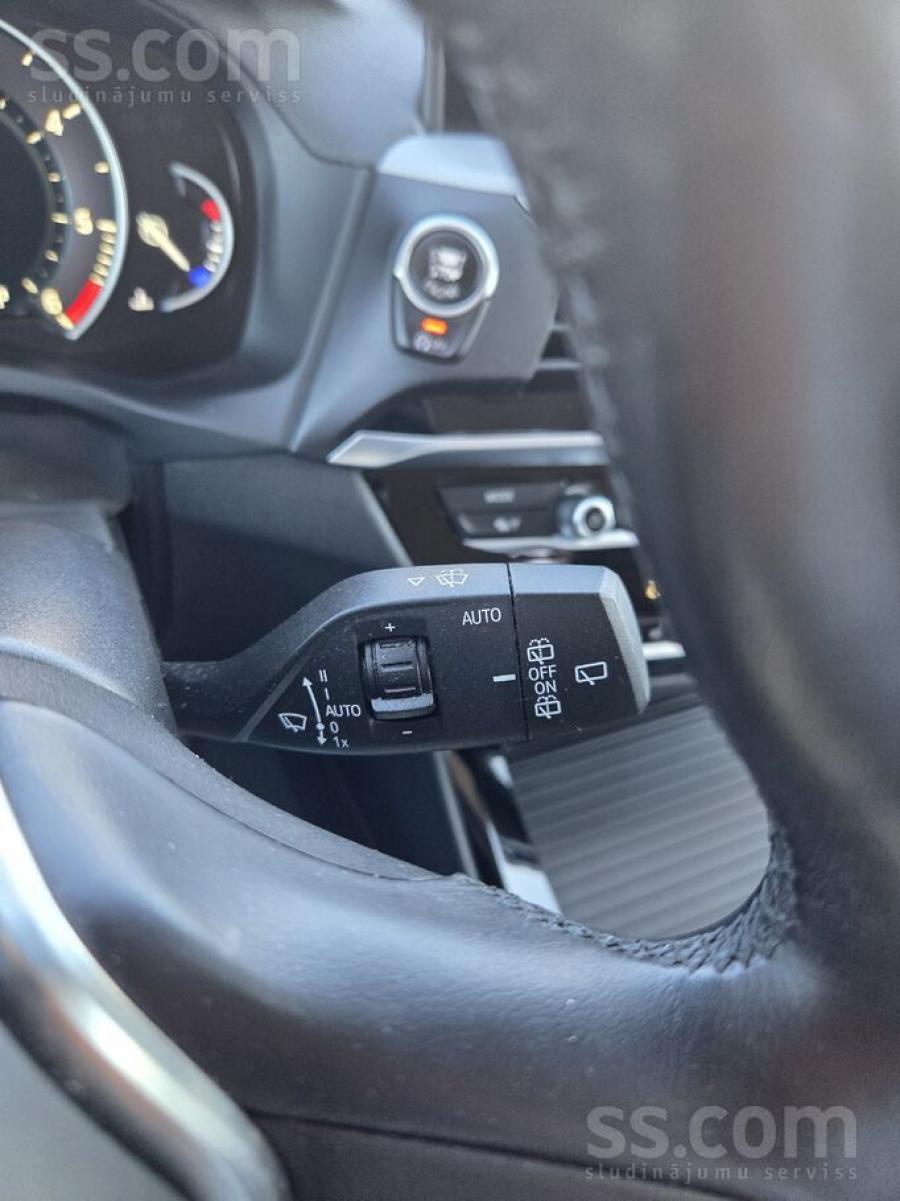 Black BMW X3 2018 in Riga, with an engine capacity of 2.00 L and mileage of 159 thousand km for 22390 €, photo 19 on AUTOMOTO.COM.LV