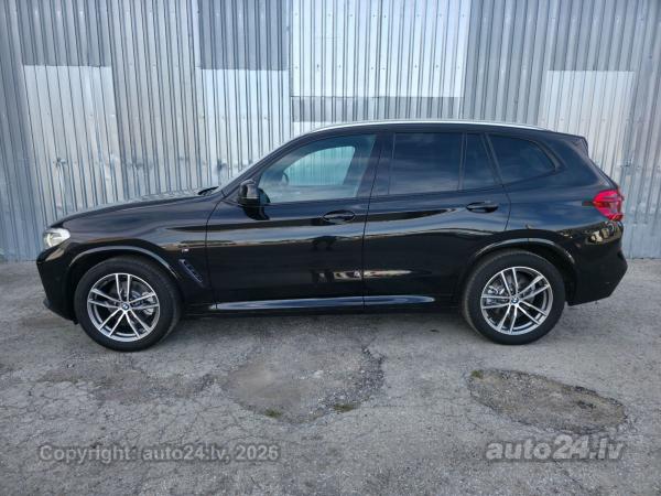 Black BMW X3 2018 in Tallinn, with an engine capacity of 2.00 L and mileage of 229 thousand km for 22500 €, photo 6 on AUTOMOTO.COM.LV