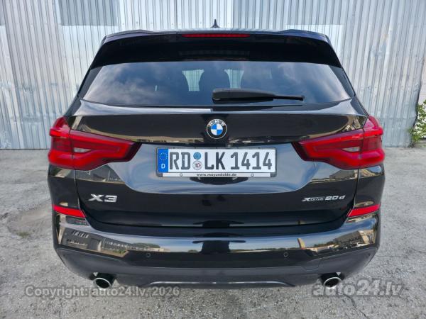 Black BMW X3 2018 in Tallinn, with an engine capacity of 2.00 L and mileage of 229 thousand km for 22500 €, photo 8 on AUTOMOTO.COM.LV