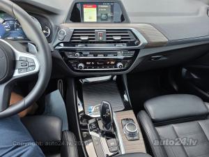 Melns BMW X3 2018 Tallina, ar dzinēja tilpumu 2.00 L un nobraukumu 229 tūkst. km par 22500 €, foto 17 vietnē AUTOMOTO.COM.LV