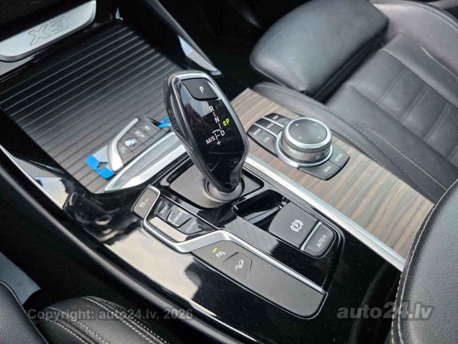 Melns BMW X3 2018 Tallina, ar dzinēja tilpumu 2.00 L un nobraukumu 229 tūkst. km par 22500 €, foto 18 vietnē AUTOMOTO.COM.LV
