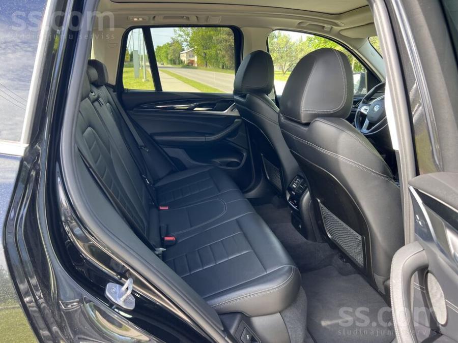 Melns BMW X3 2018 Limbaži, ar dzinēja tilpumu 2.00 L un nobraukumu 202 tūkst. km par 21950 €, foto 13 vietnē AUTOMOTO.COM.LV